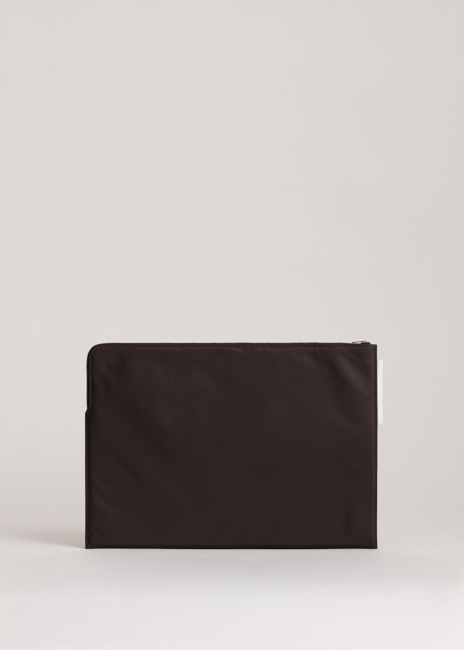 Laptop Sleeve 16" | Coffee Bean ECONYL® – Yu Mei
