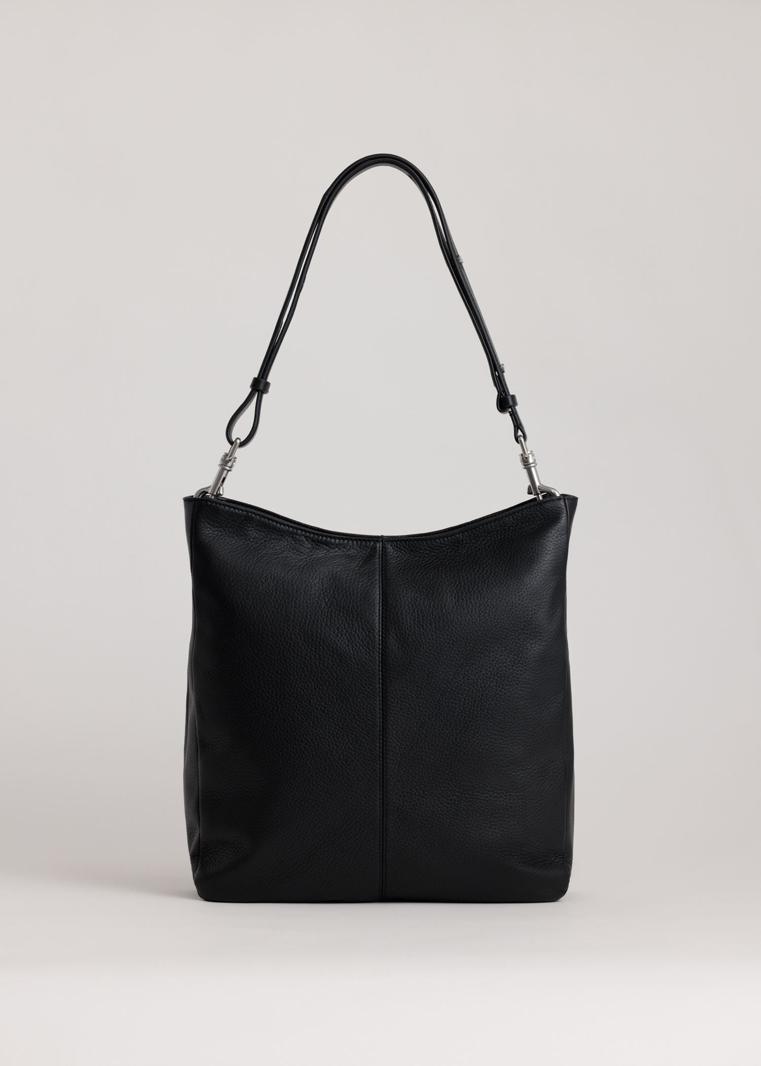 Jane | Leather Cross-Body Bag in Black | Yu Mei